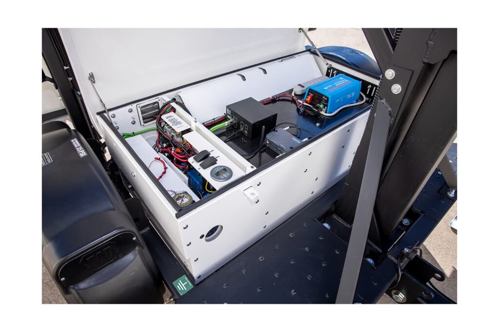 gallery-prod-surveil-solar-integrator-mini-tray - Wanco Inc.